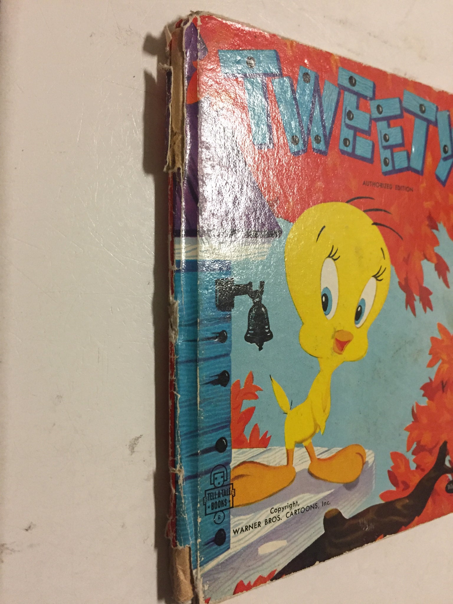 Tweety – Slickcatbooks