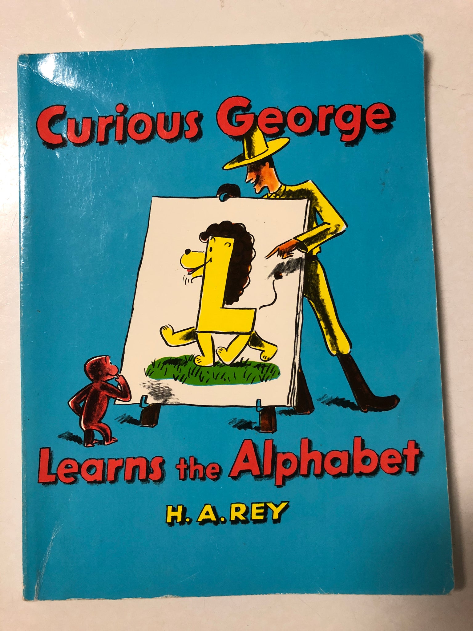 Curious George Learns the Alphabet – Slickcatbooks